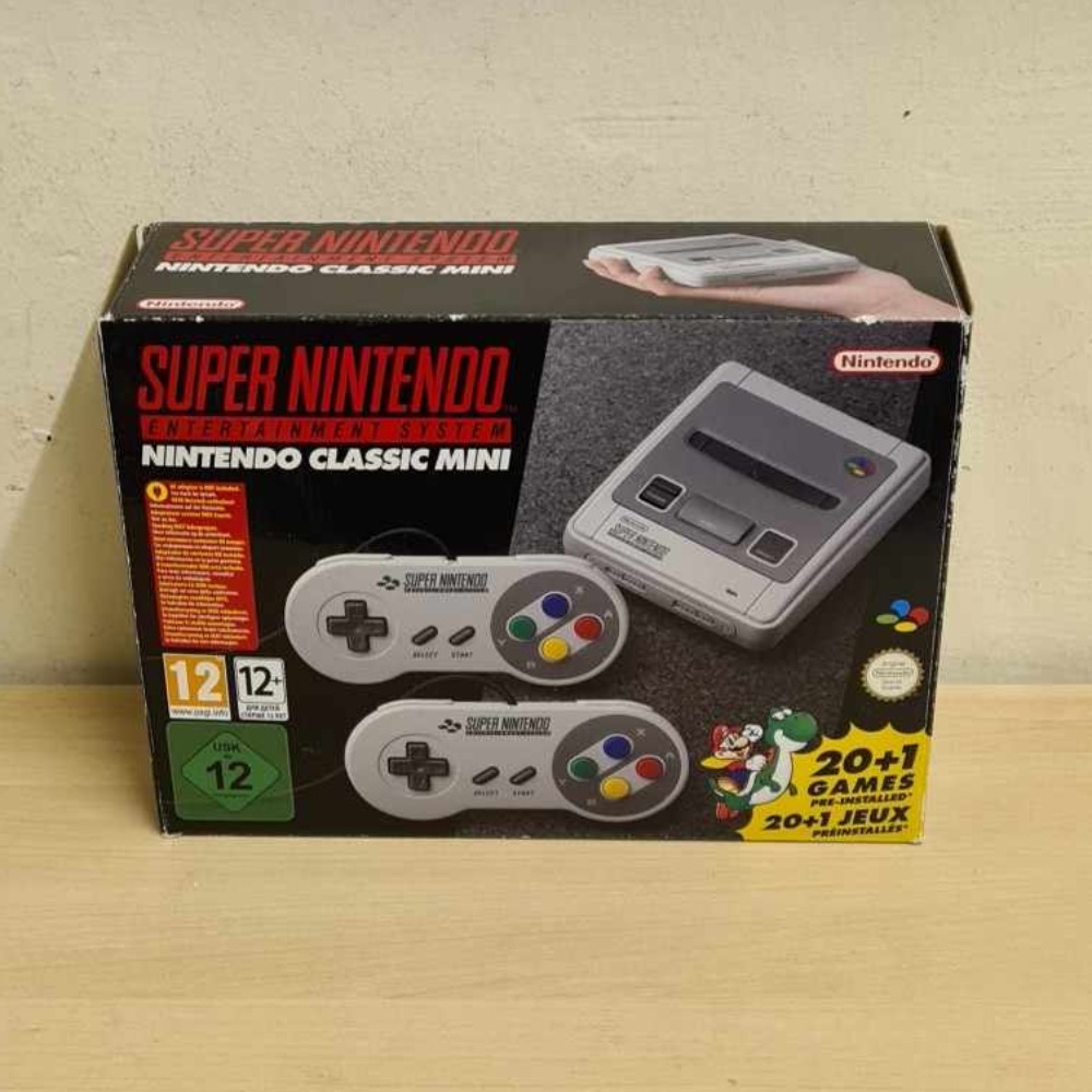 Used nintendo snes mini Nintendo SNES Classic Mini Home Console - White ...